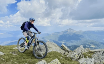 Redefining Urban Mobility: Unveiling the ONE SPORT OT16–2 Electric Bike ...