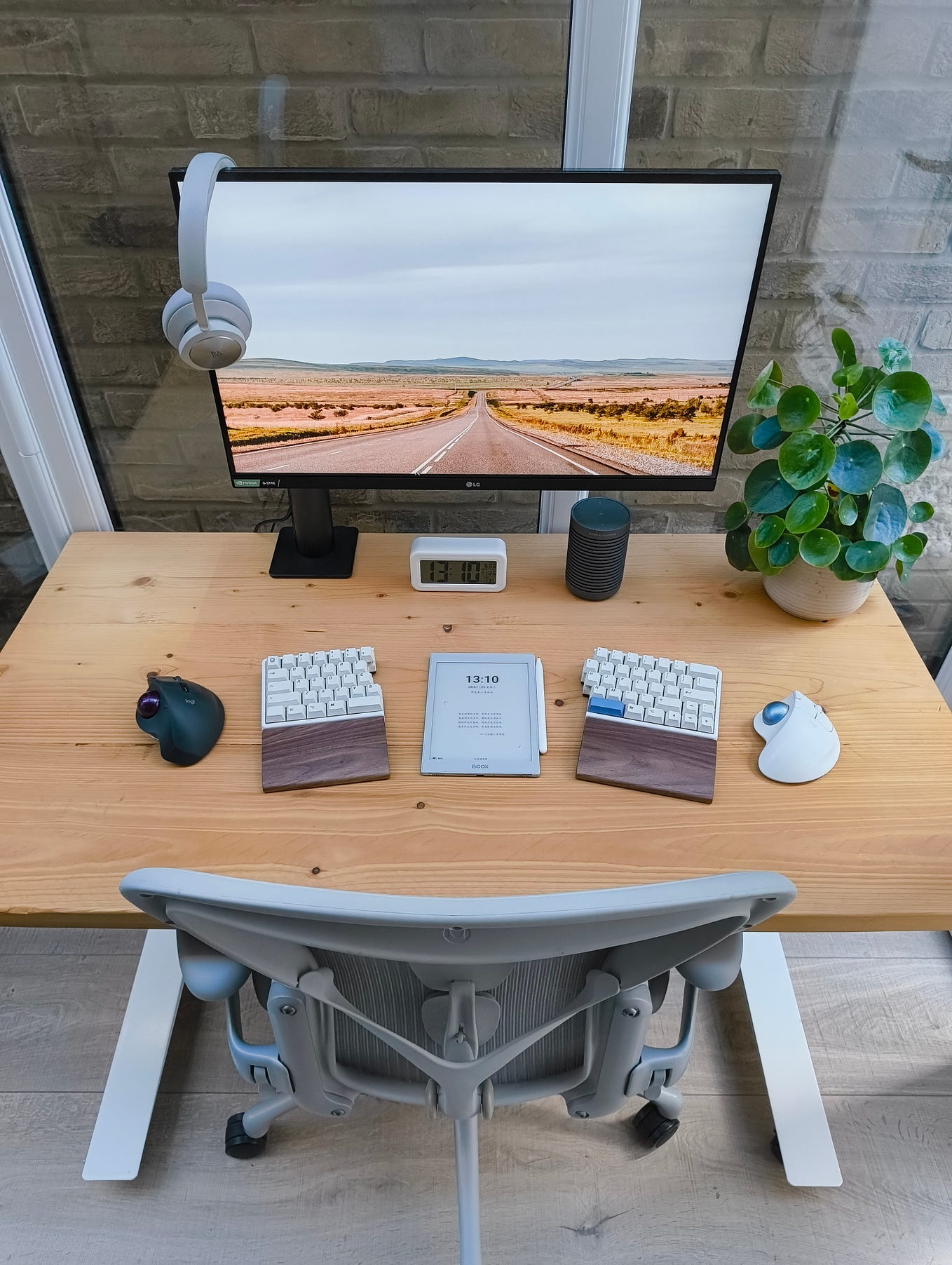 Efficient Docstring Writing with autoDocstring in VS Code | by Leo Wu | Medium