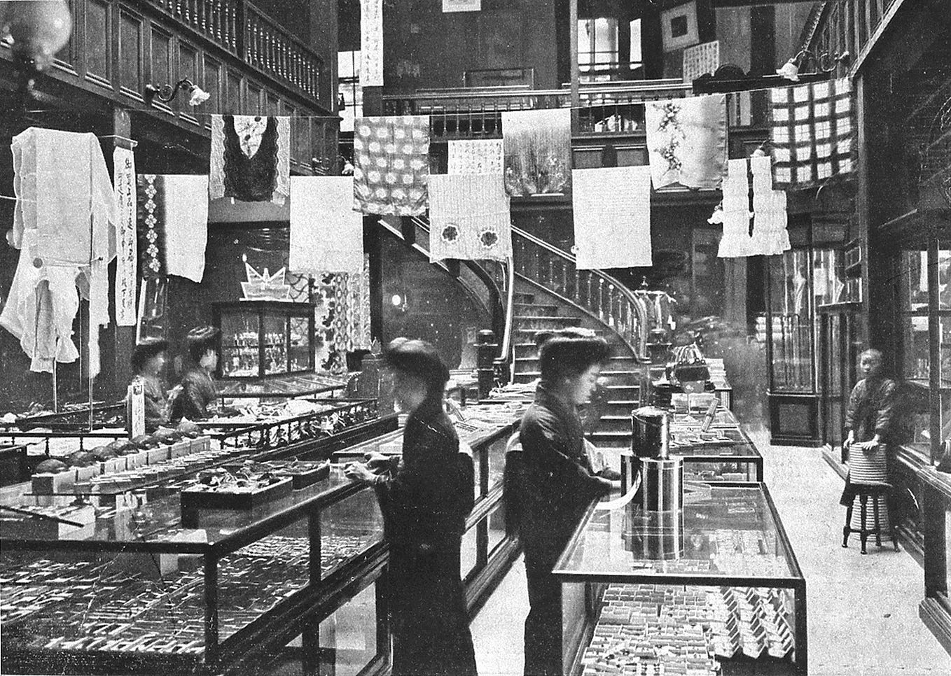 Bento: A Carrier of Japanese Identity | by YinYing Chen | Medium