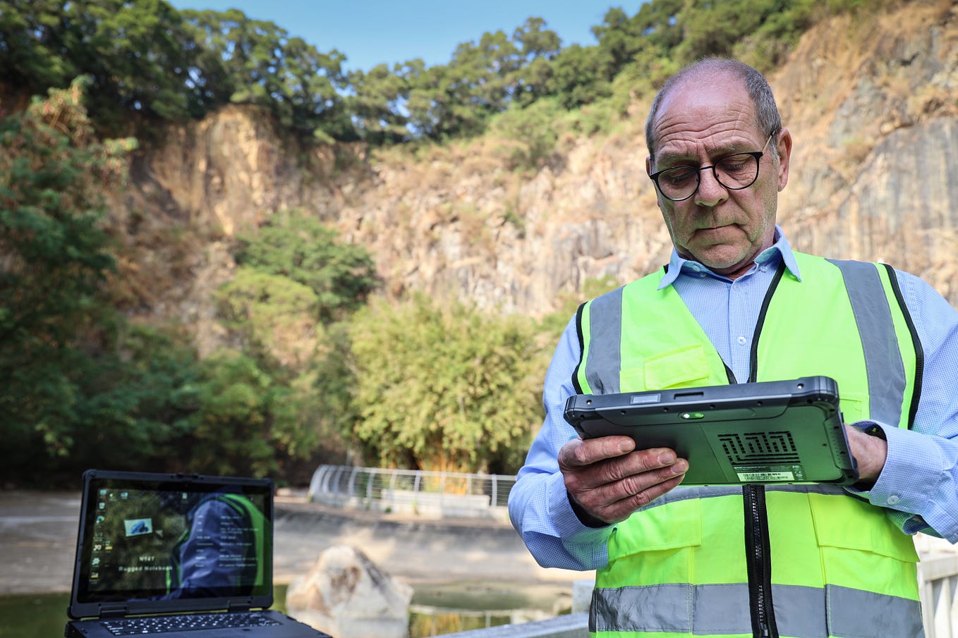 Driving Workshop Innovation: The Role of Rugged Tablets in Automotive ...