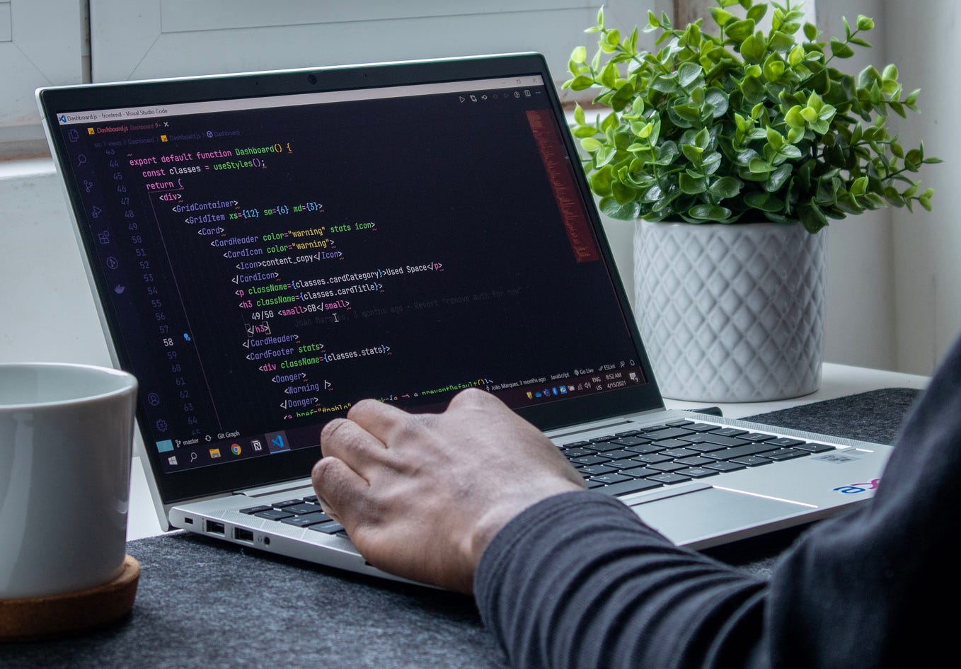 Dynamic Import In Javascript A Simple Guide By Vincent Bocquet Medium