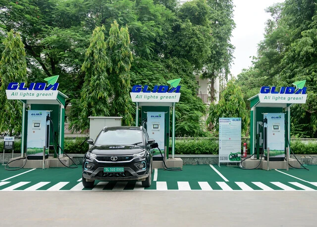 Designing a Scalable Open Charge Point Protocol server | by Siddharth ...