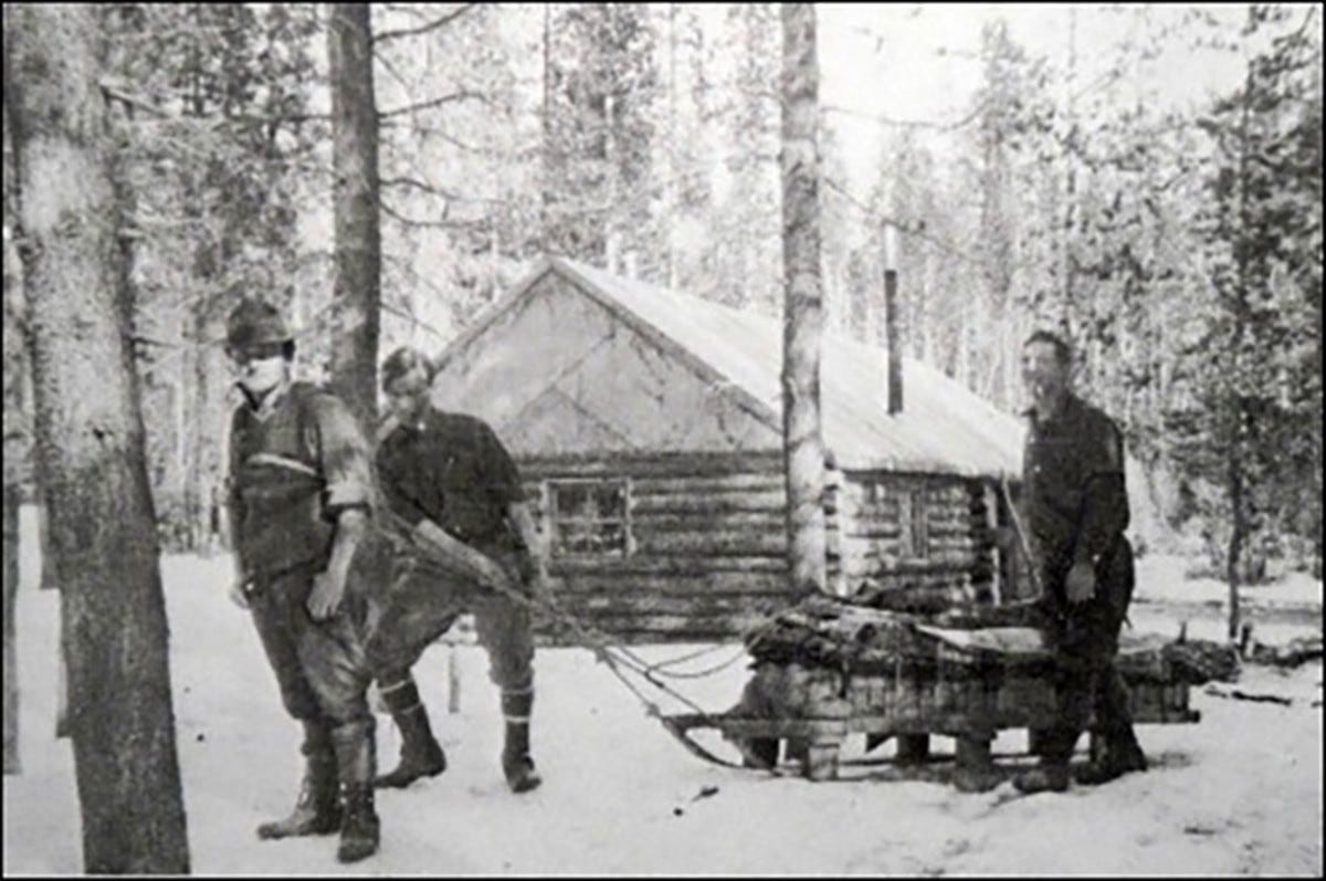 Remembering the “Outstanding Gallantry” of Lieutenant Thomas “Tom ...