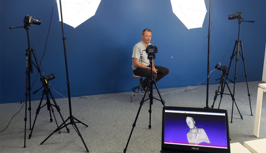 Ambisonics to Binaural plug-in with real-time head tracking | by 3D ...