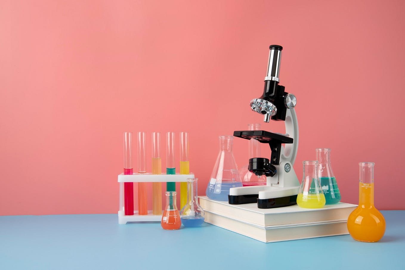 Factors To Assess When Choosing Laboratory Glassware Manufacturers In India By