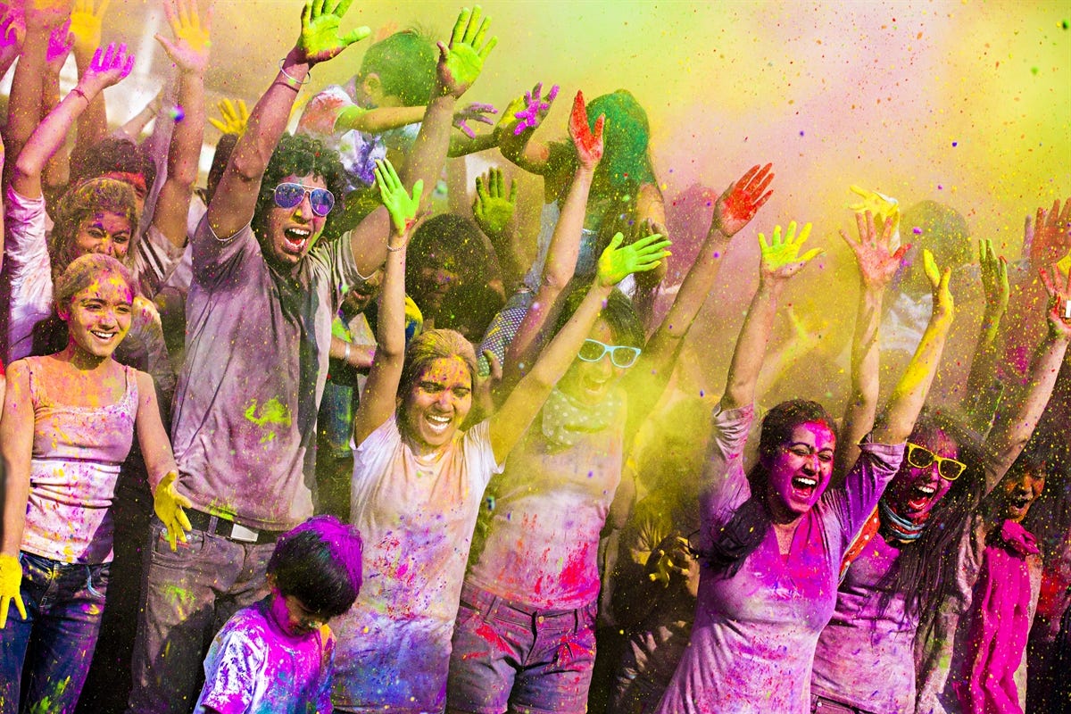 Christmas Celebration Activities for employees - Stay on skill - Medium