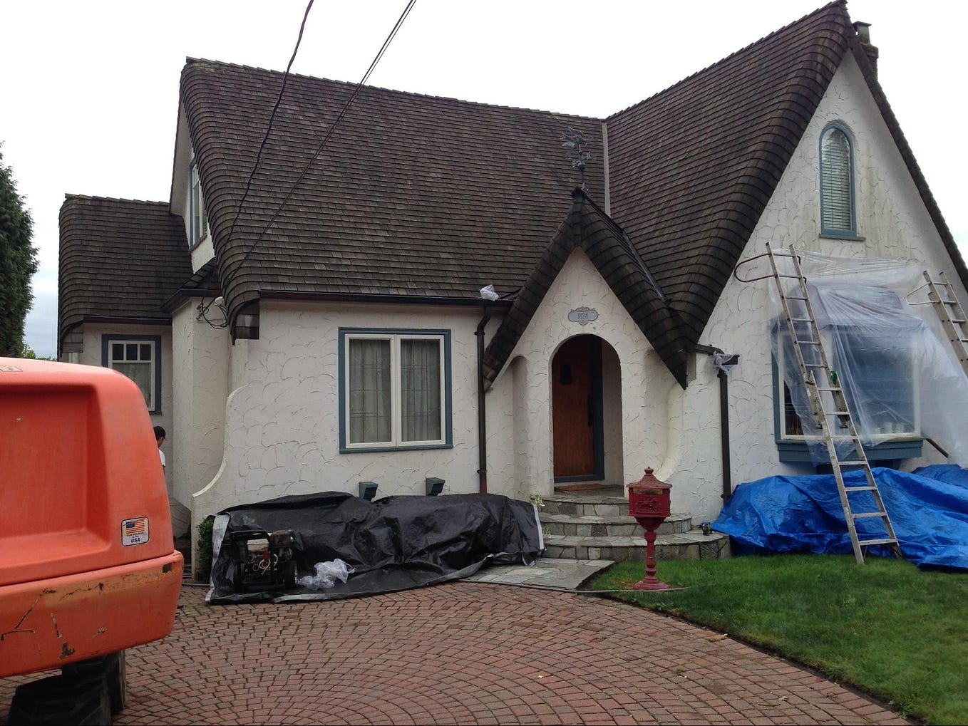 moss removal. West Coast Roof Cleaning | by Josh Del Begio | Medium