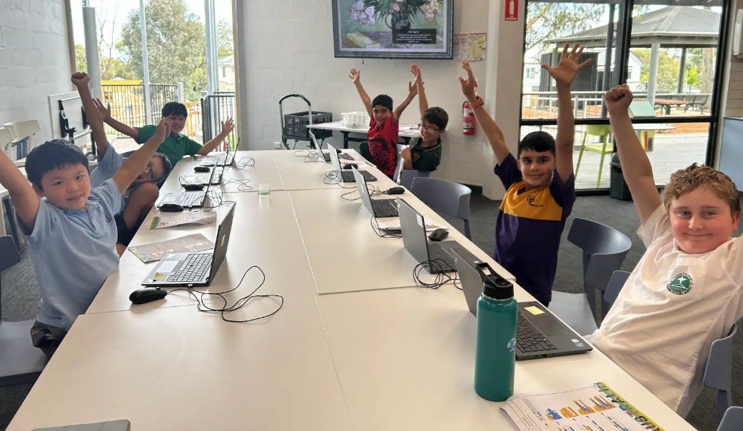 Using Scratch — Tips and Tricks. Online or offline? Sharing projects ...