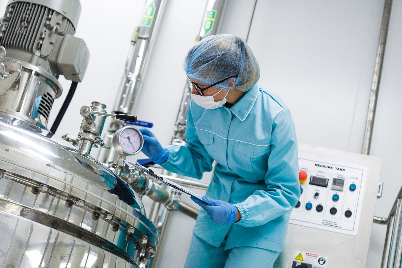 The Outsourcing Advantage: Pharmaceutical Contract Manufacturing ...