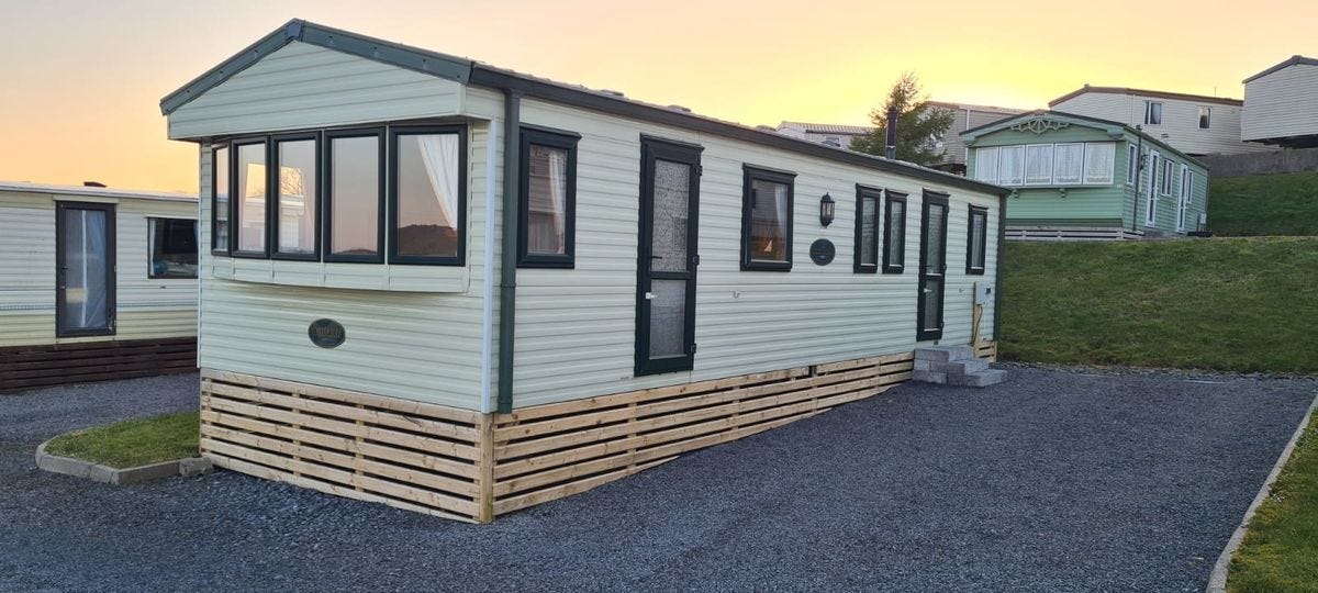 What are the basic types of mobile homes? | by Palm Gardens | Medium