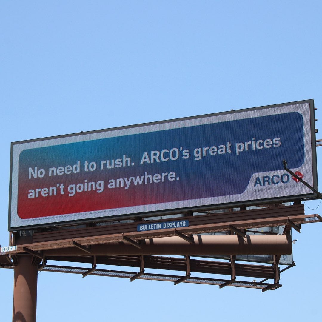 Simplicity Speaks: Embrace the Beauty of Static Billboards ...