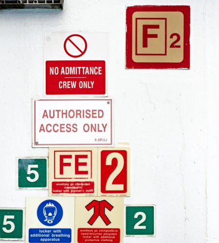 Building a Reverse Proxy with Yarp.ReverseProxy in .NET Core | by Yunus Kiran | Medium