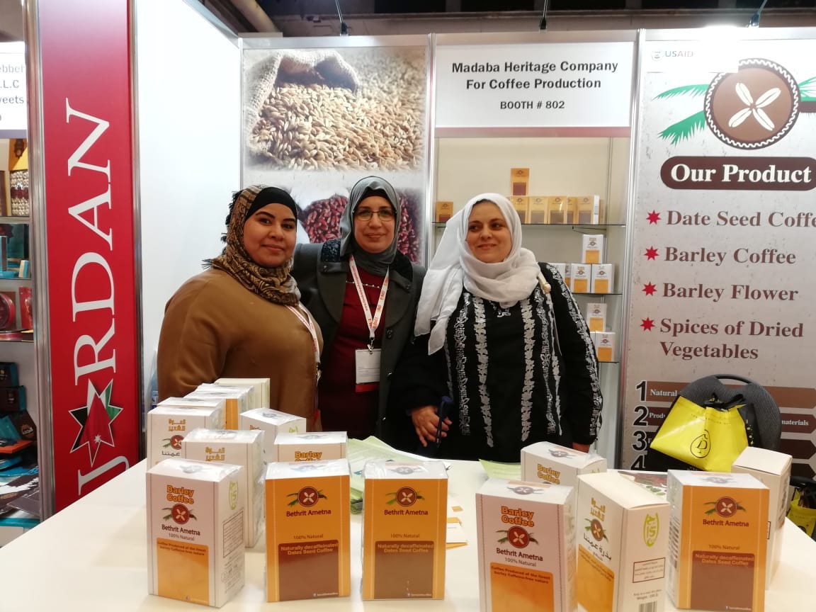 How the new “Local Experiences” platform on Airbnb benefits local ...