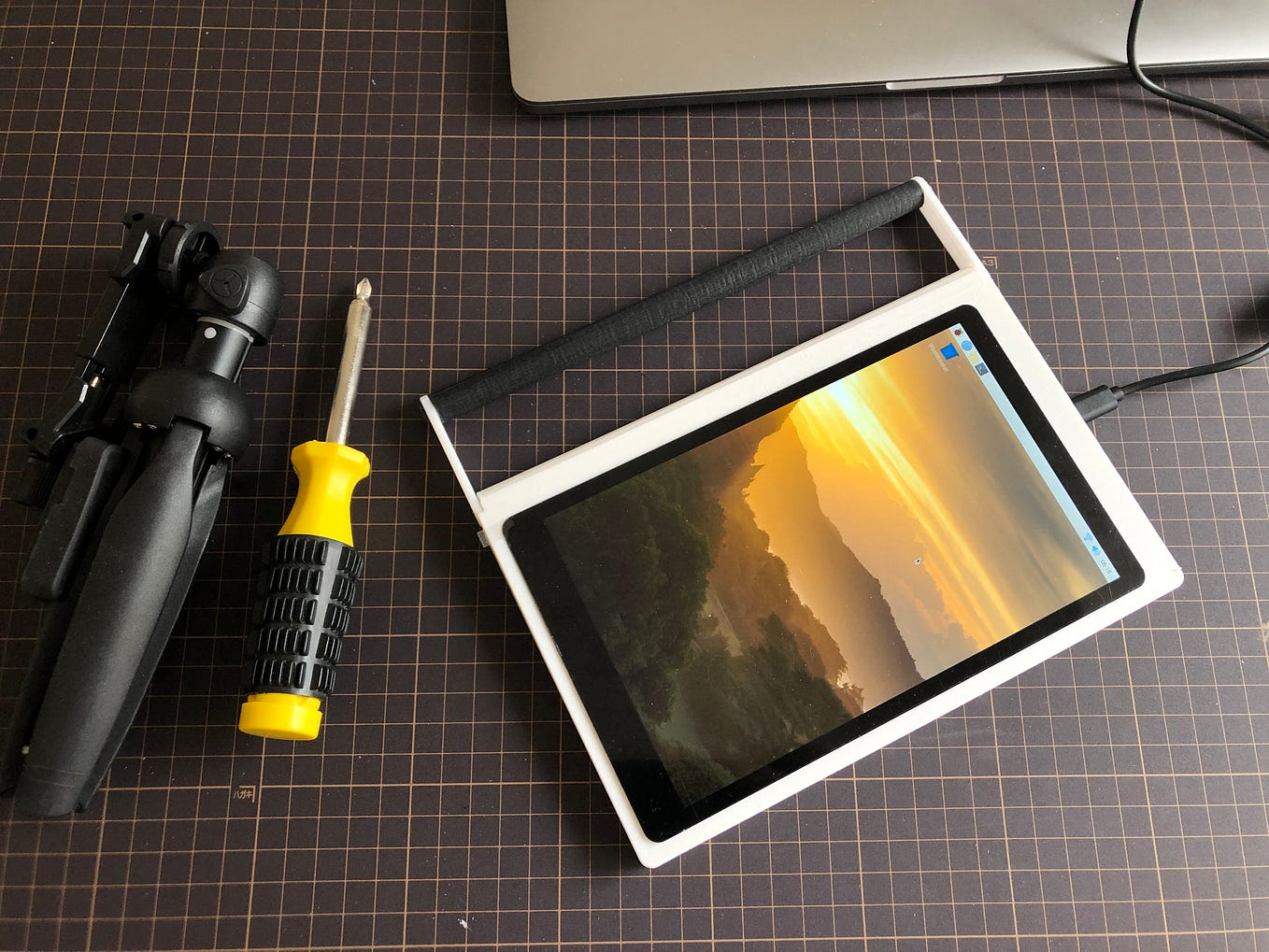 CutiePi, the world’s thinnest Raspberry Pi tablet, now supports CM4 ...