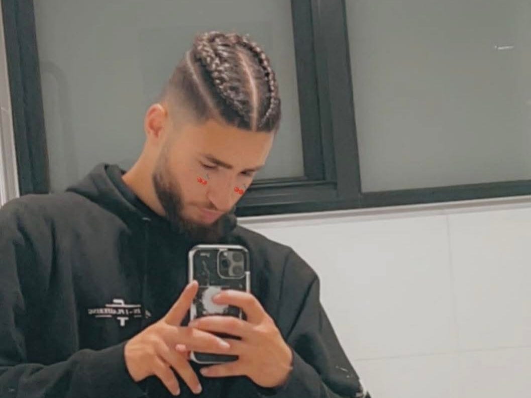 Basic Text Preprocessing menggunakan NLTK | by Muhammad Yunus | Medium