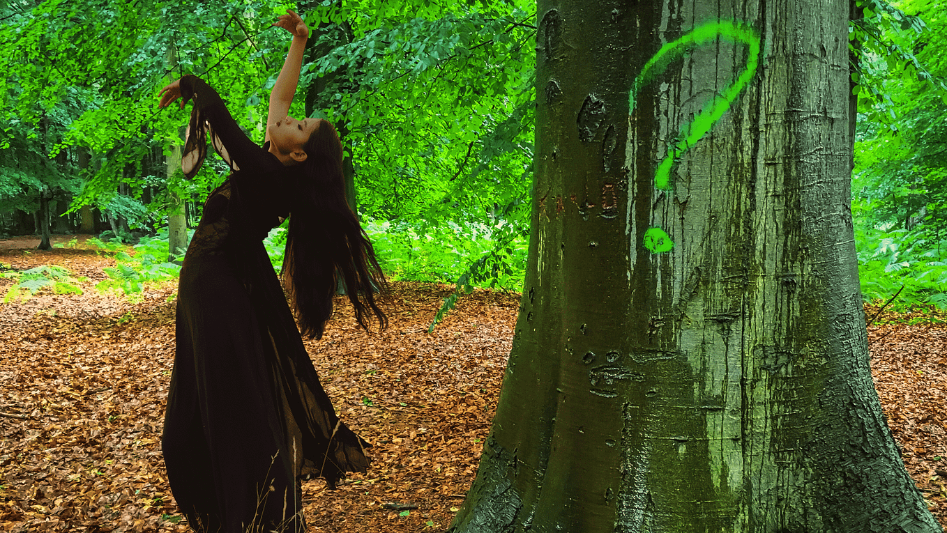 2023 Tarot Spread: Forward Movement by Gem Blackthorn | Astro Pagan