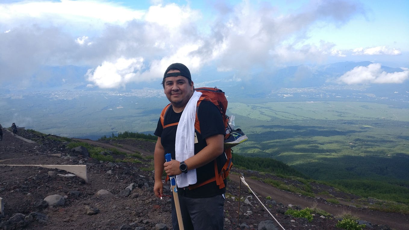 Animating Gradients in React Native | by Rafael Mendiola | Medium