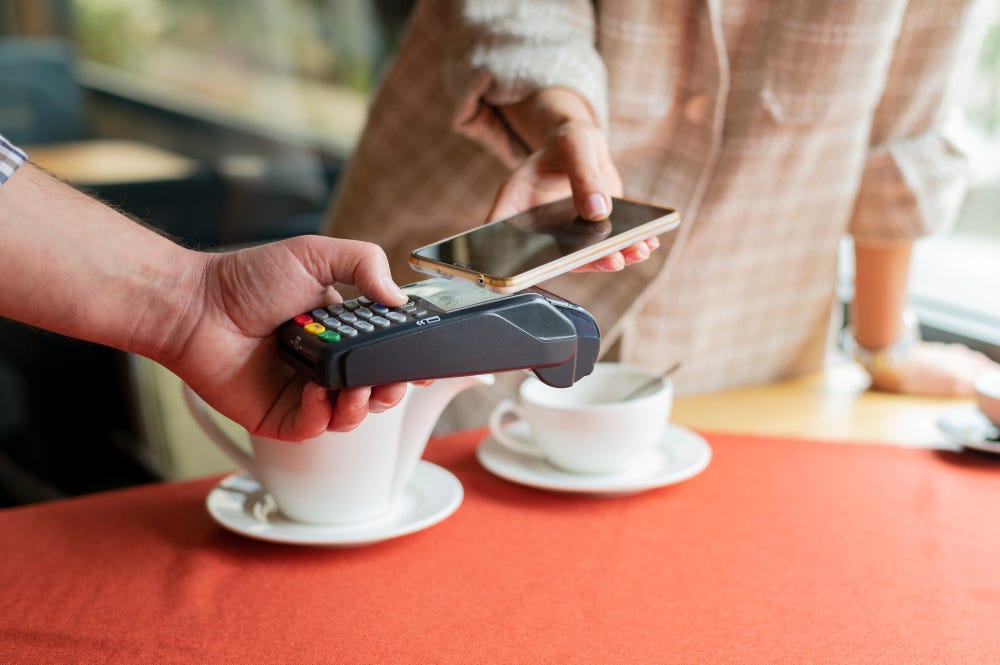 AI and the Dining Experience: Pay-at-Table Technology Redefining ...