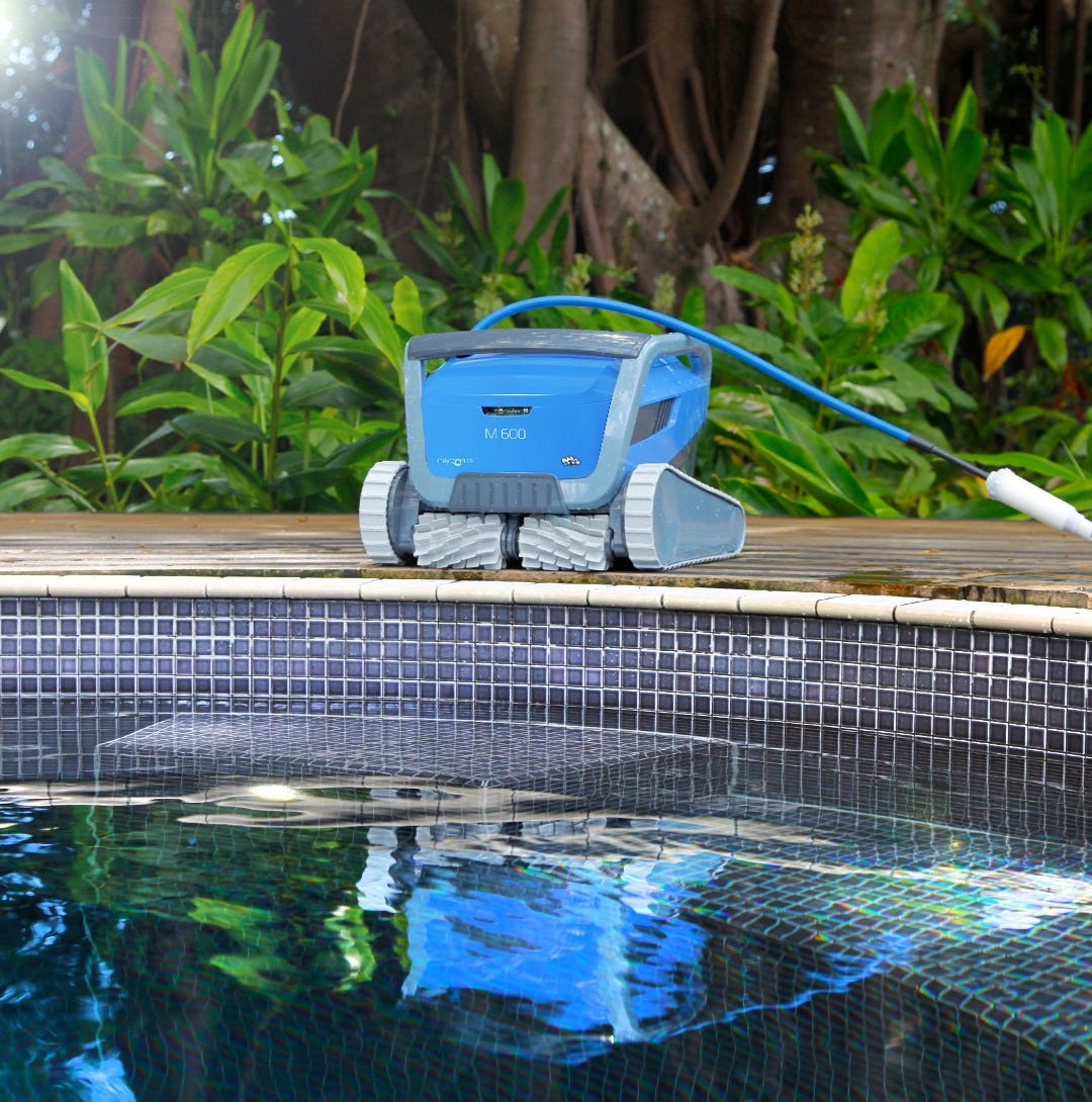 What characterizes in Sydney the best pool service? | by Clarity Pool ...