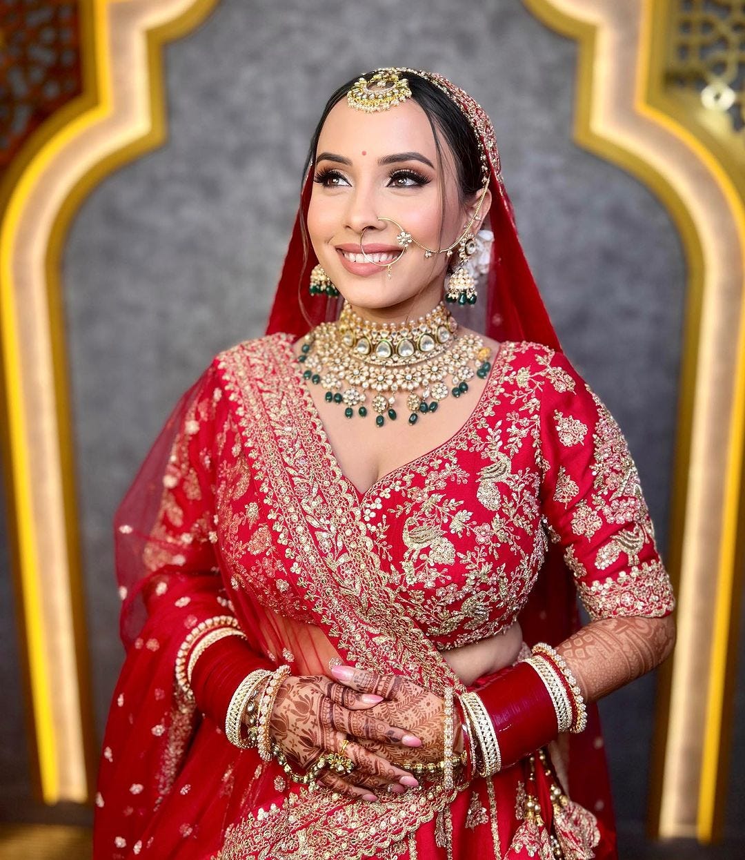 Professional Bridal Makeup Artist in Lucknow- Rrupantarr Luxury Salon ...