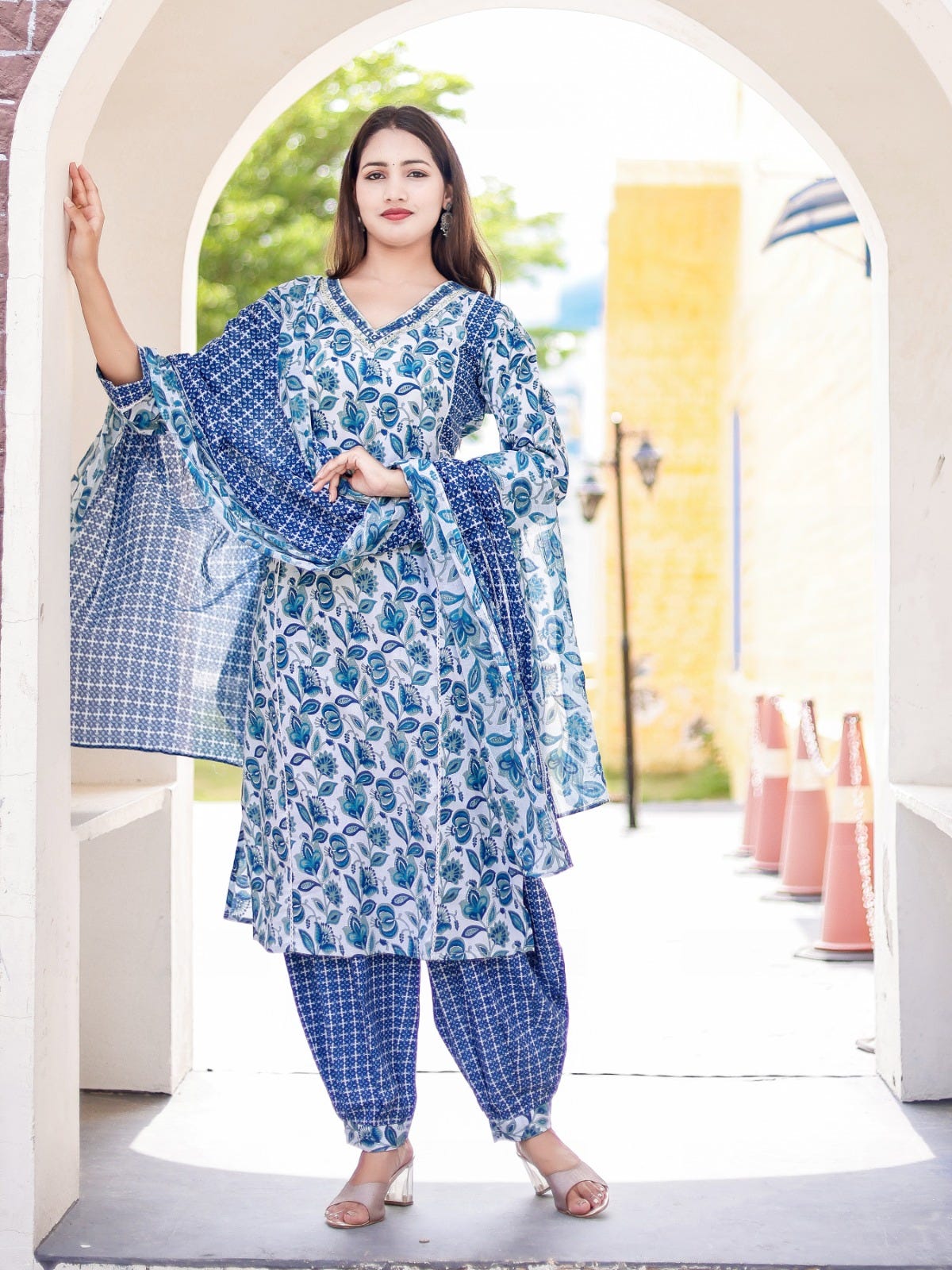 Jahida Premium Green Naira Cut Printed Cotton Kurta Pent With Dupatta ...