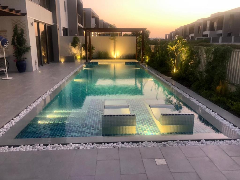 mmDiscovering the Wonders of Swimming Pool Construction in Dubai! | by ...