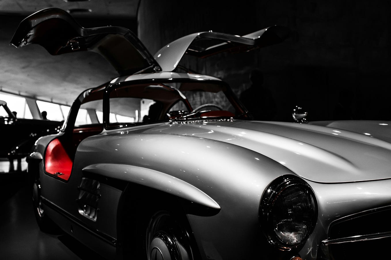 8 Outstanding Luxury Car Ads That Set the Standard | by Romeo Partners ...