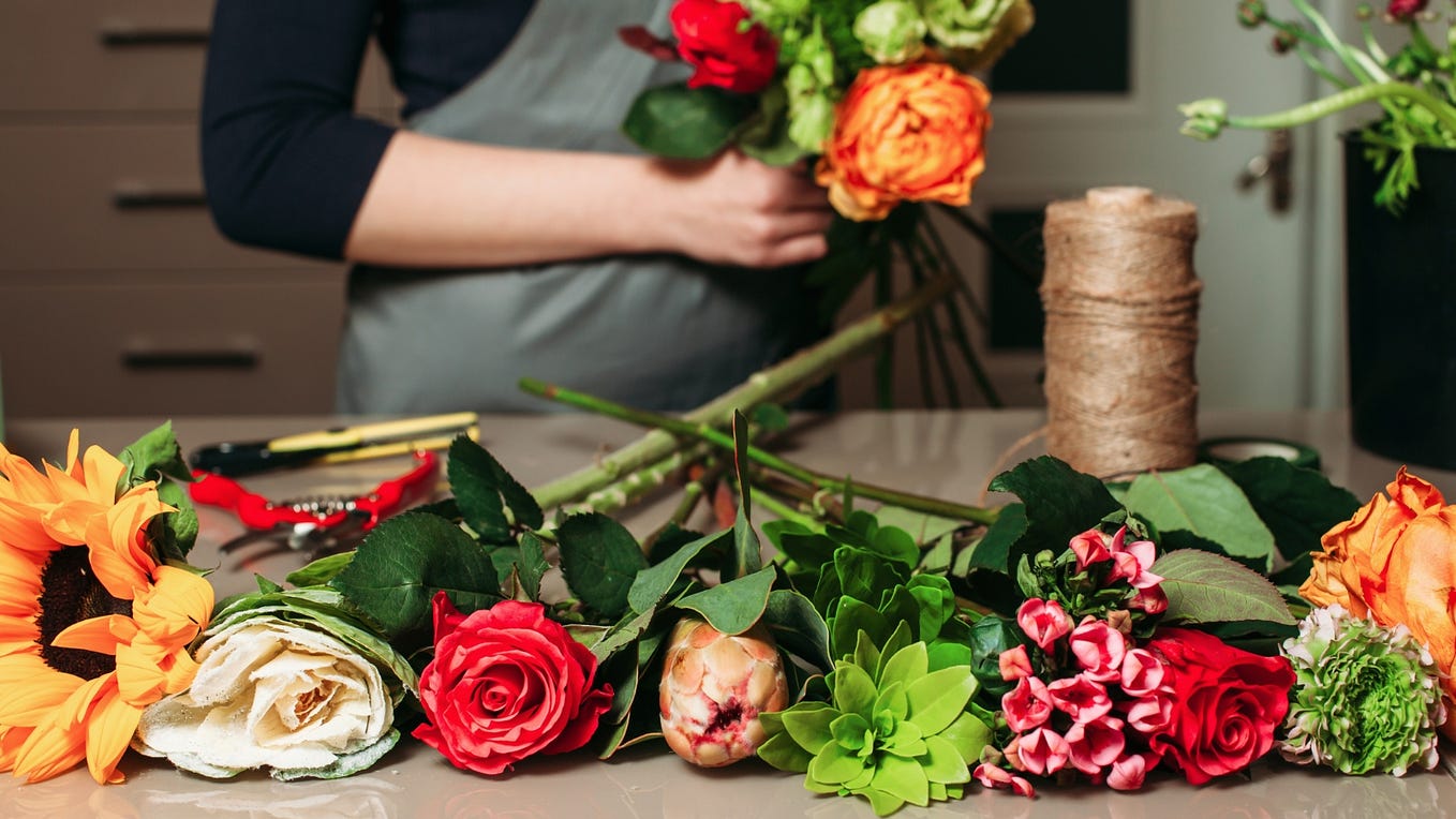 11 Questions to Ask Your Wedding Florist in NYC | by Élan Flowers | Jul ...