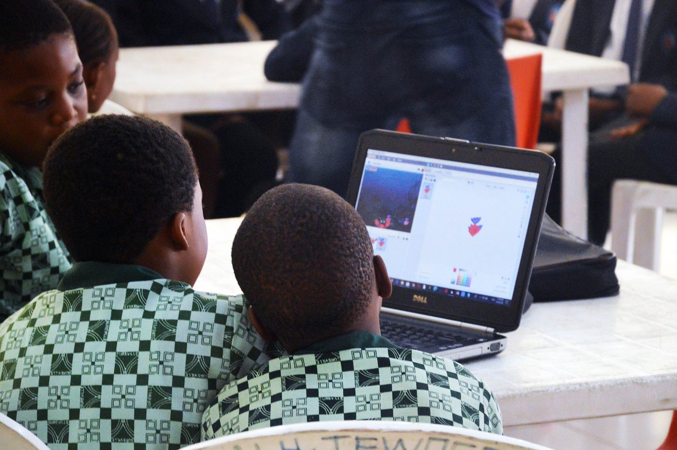10 Ways Collaboration Can Benefit Problem Solving | by TechGen Africa | Medium