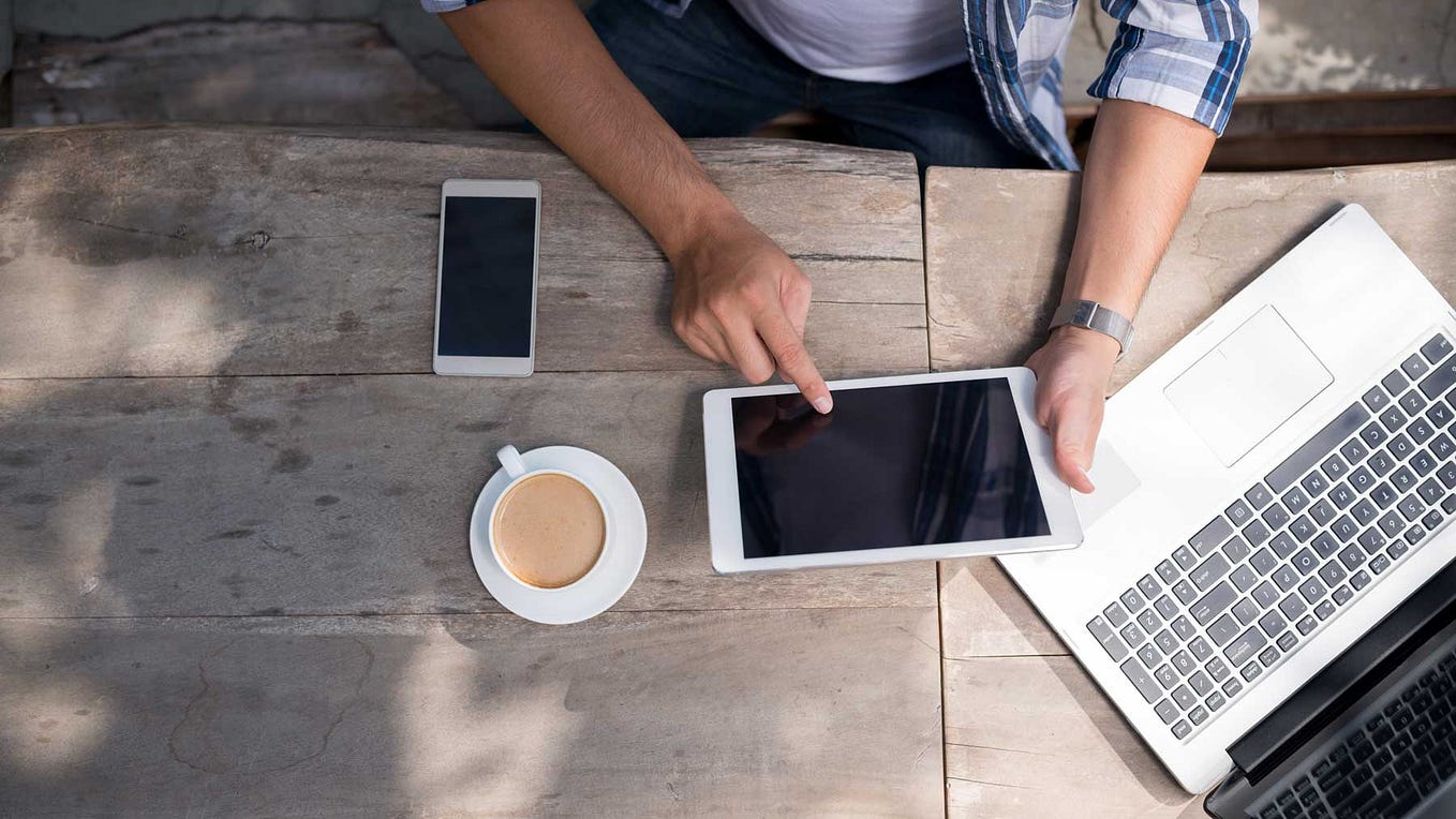 Designing More Efficient Forms: Structure, Inputs, Labels And Actions | by Adobe Creative Cloud ...