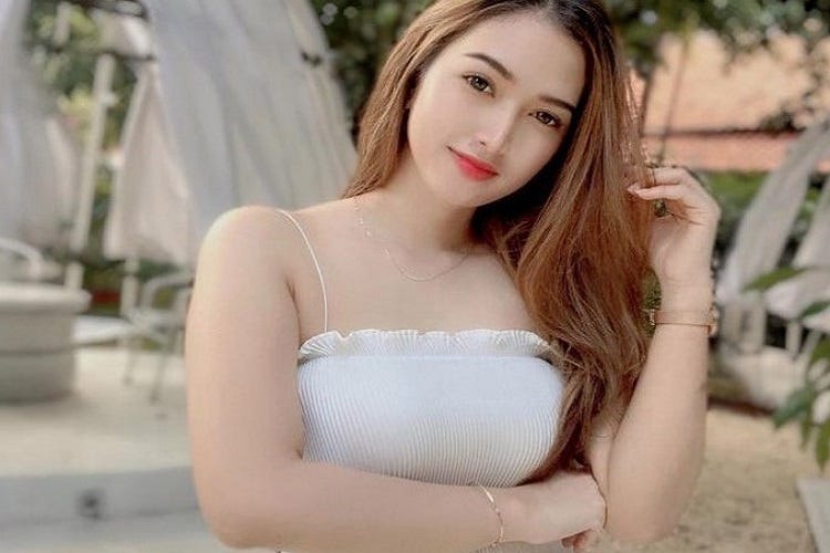 Cerita Dewasa Menikmati Memek Buk Melisa Yang Nikmat | by Ceritas69 | Medium