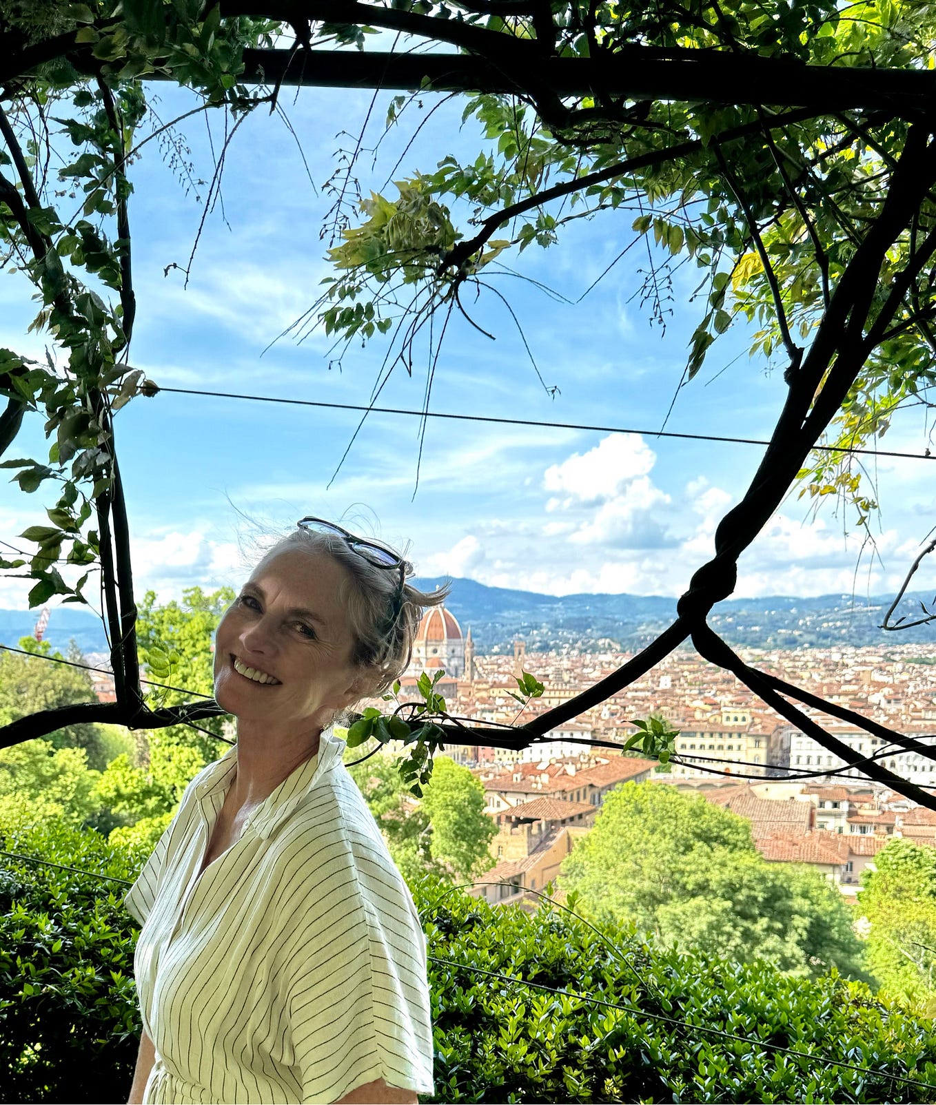 My Review: The Good Life Abroad — Part 1 | by Sharon Back | Medium