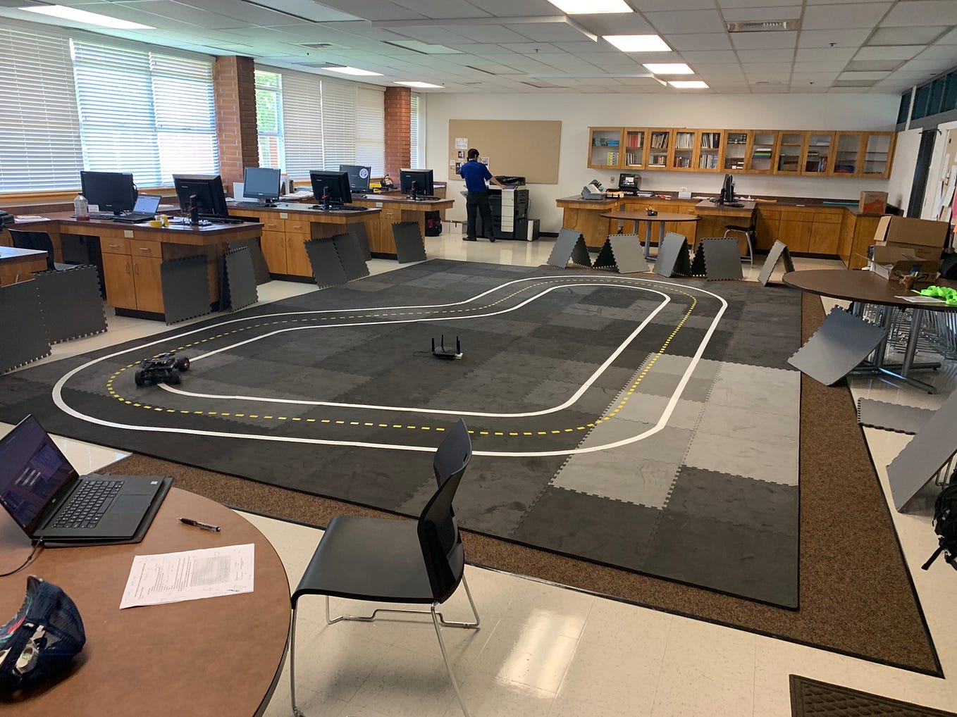 Visualizing AWS DeepRacer Waypoints | by ARCC | Medium