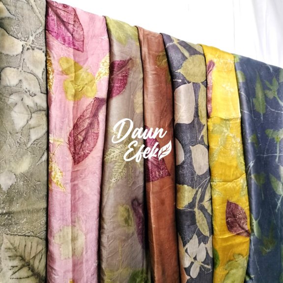 Kekuatan Batik Ecoprint, Seni Tradisional yang Ramah Lingkungan | by ...