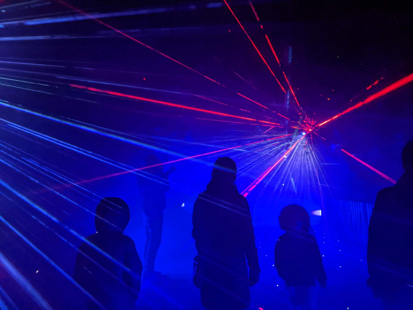 Anomaly Detection Using a Variational Autoencoder, Part I | by Luc Frachon | Medium