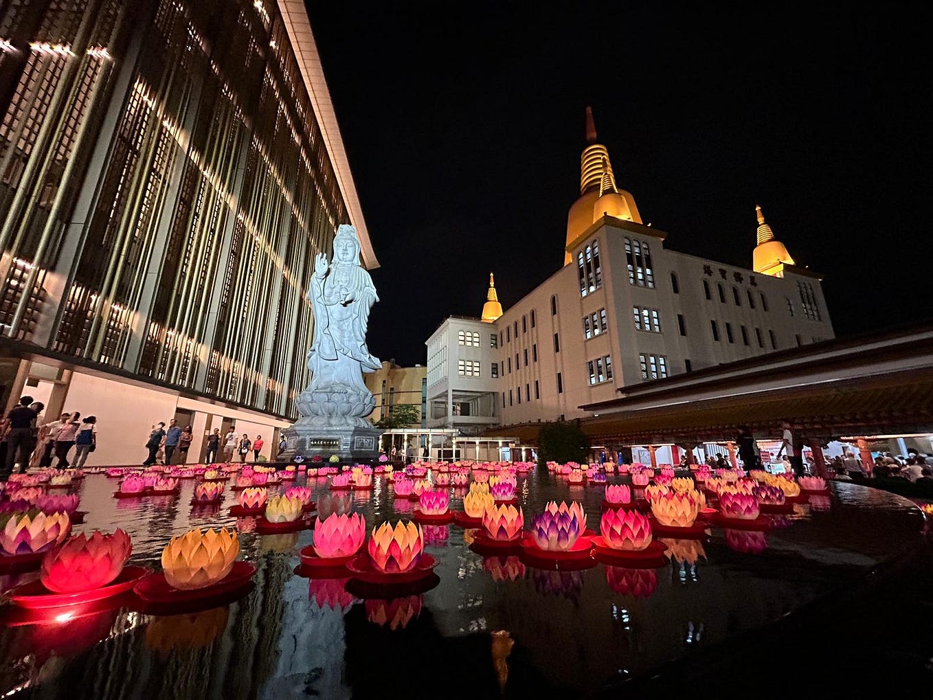 THE SYMBOLISM OF WEALTH AND PROSPERITY IN CHINESE CULTURE | by Alix ...