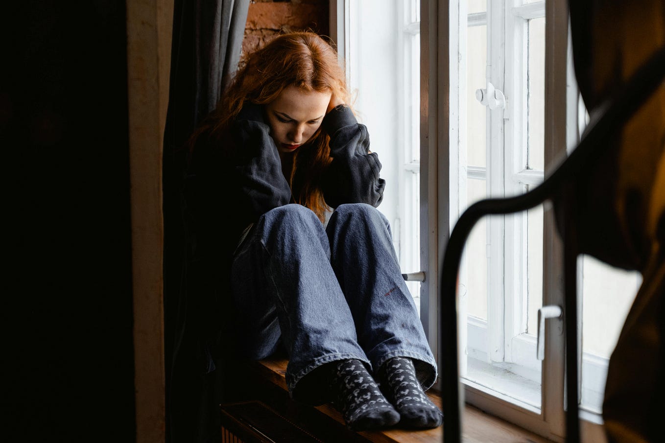 Securely Attached Doesn’t Mean Emotionless: What Healthy Attachment ...