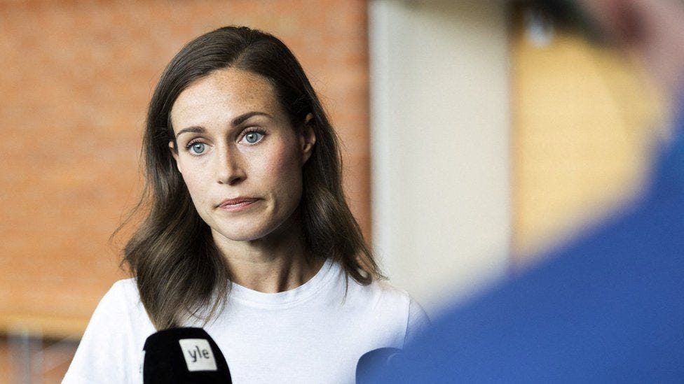 Diamond Franco And D-Low’s The Fan Van / Bus Video Goes Viral - Rowsil - Medium