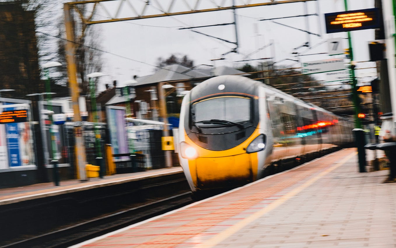 A quick guide to Hong Kong’s trains | by cluelessyanni | RailPub | Medium