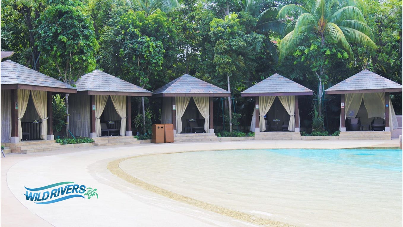 Difference between an amusement park and a theme park | by Wild Rivers | Medium