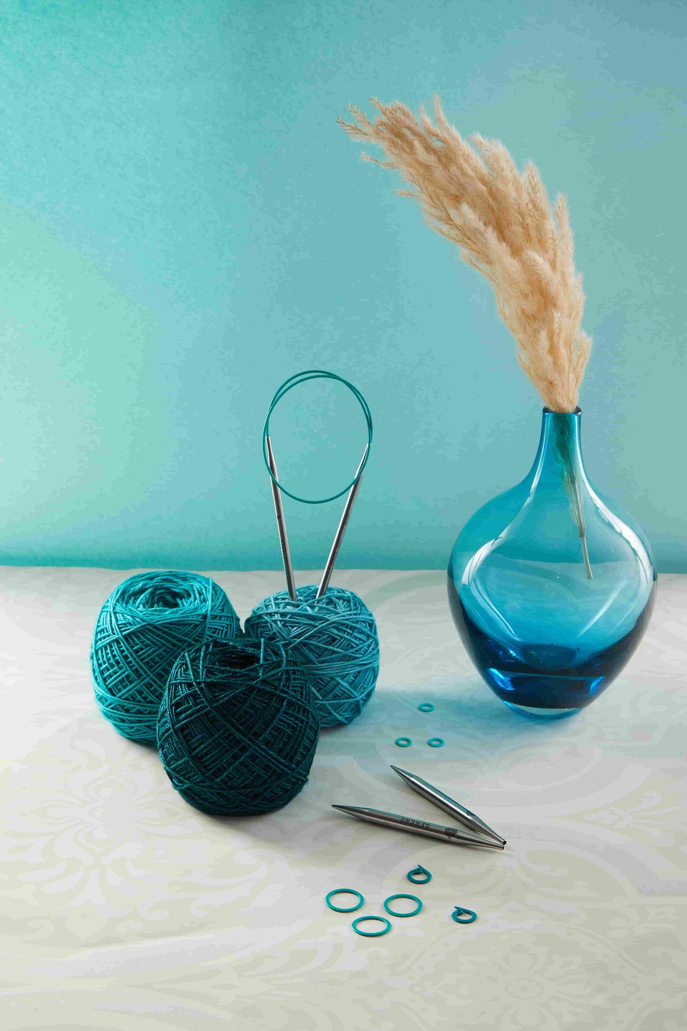 Punch Needle Embroidery: A Tactile Tapestry - KnitPro - Medium