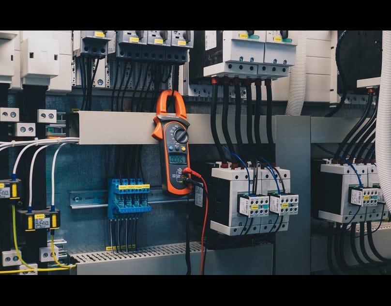Electrician in Los Angeles. When it comes to electrical services in ...