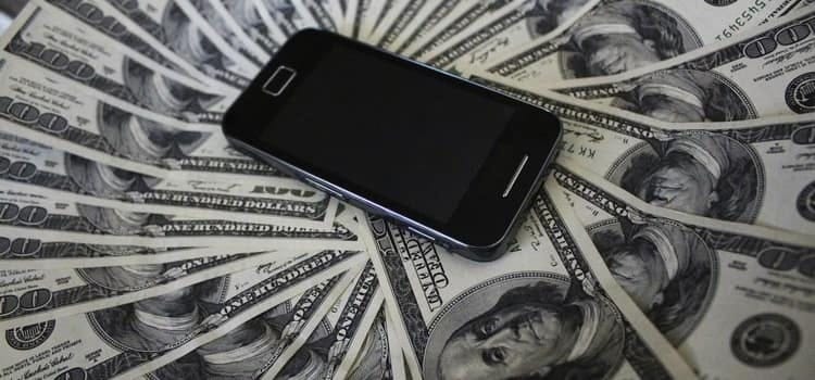 E-Waste: A Threat to Humanity. Newer phones may have been introducing ...