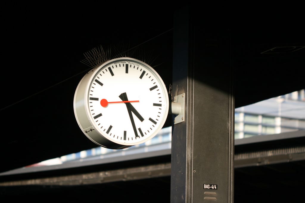 An interesting kind of JavaScript memory leak | by David Glasser ...