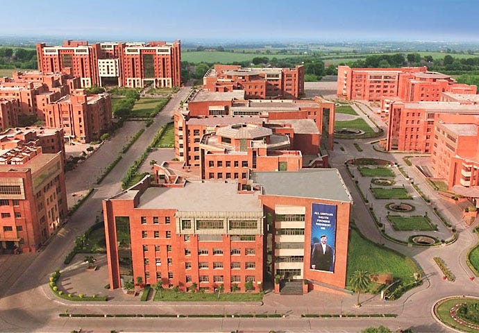 Top Mass Communication Colleges in Delhi: Explore Amity University Noida - Mohit Lamba - Medium