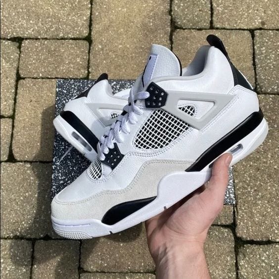 Exploring the Jordan 4 Retro Alternate 89 Replicas | by Bab Ali | Medium