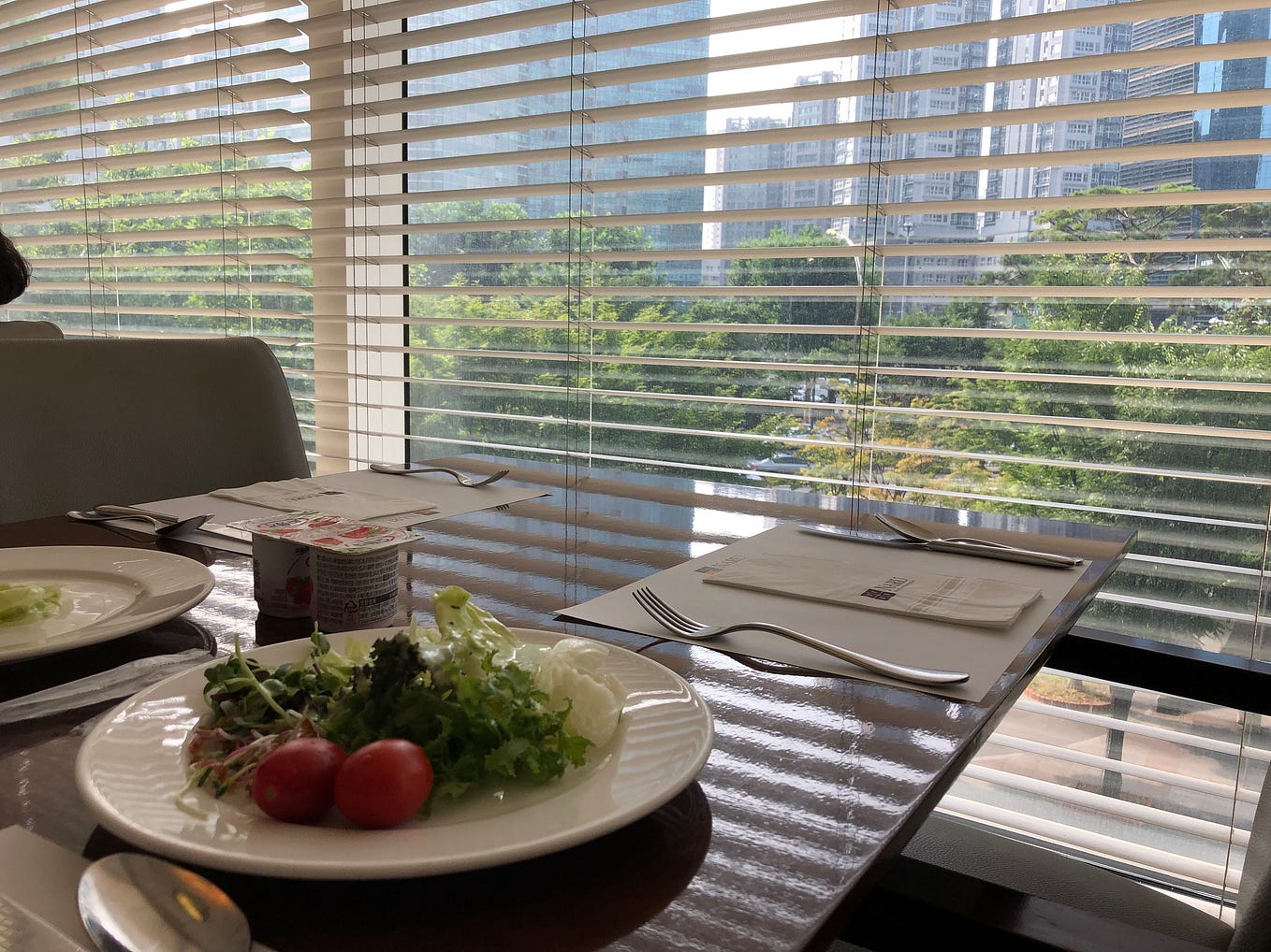 Django slug 만들기. django에서 제공하는 모듈을 이용하면 slug를 만들 수 있다. | by 김영후 | Medium