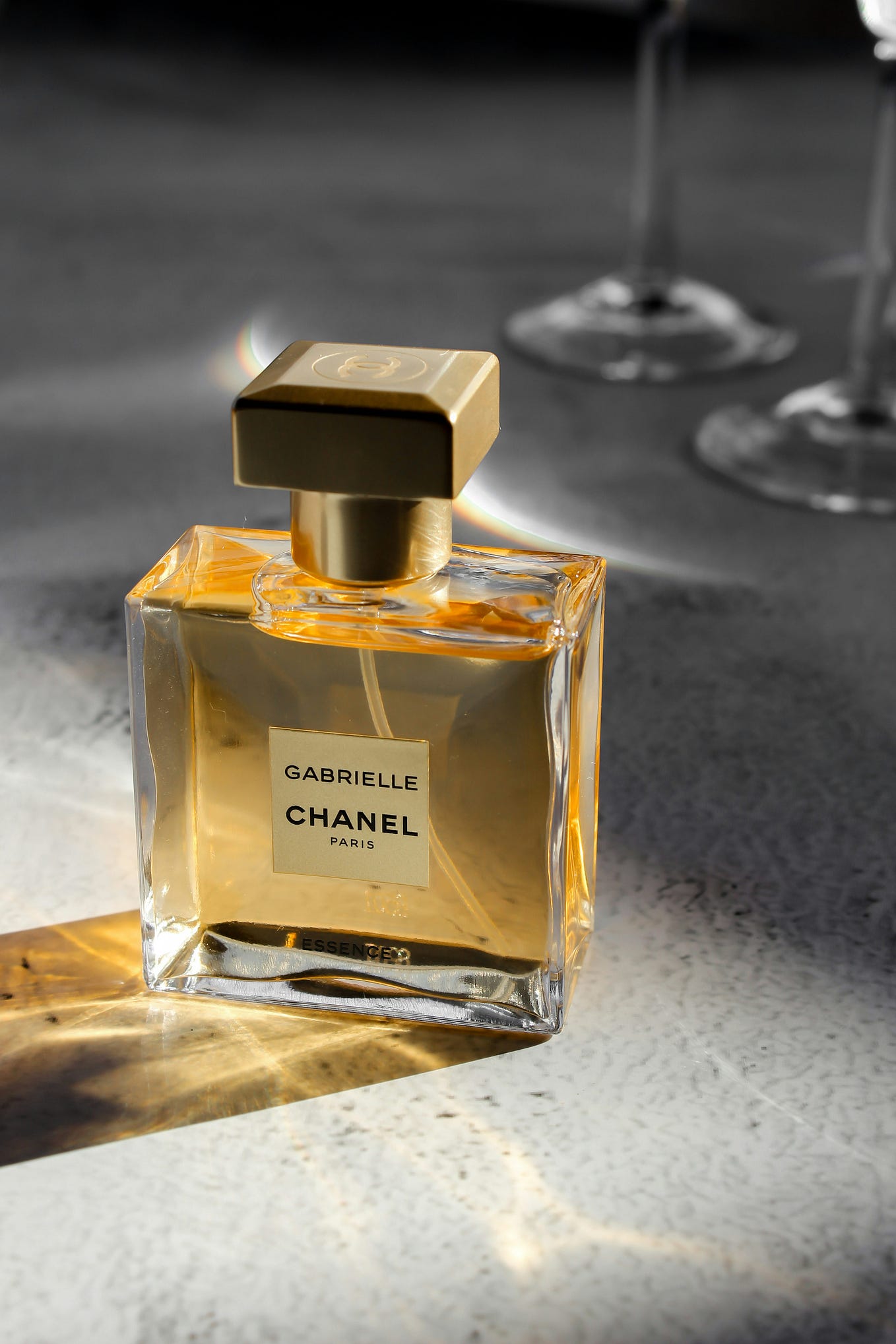 The Chemical Quintessence. Five Keys Of Perfume | by A.S. Reisfield ...