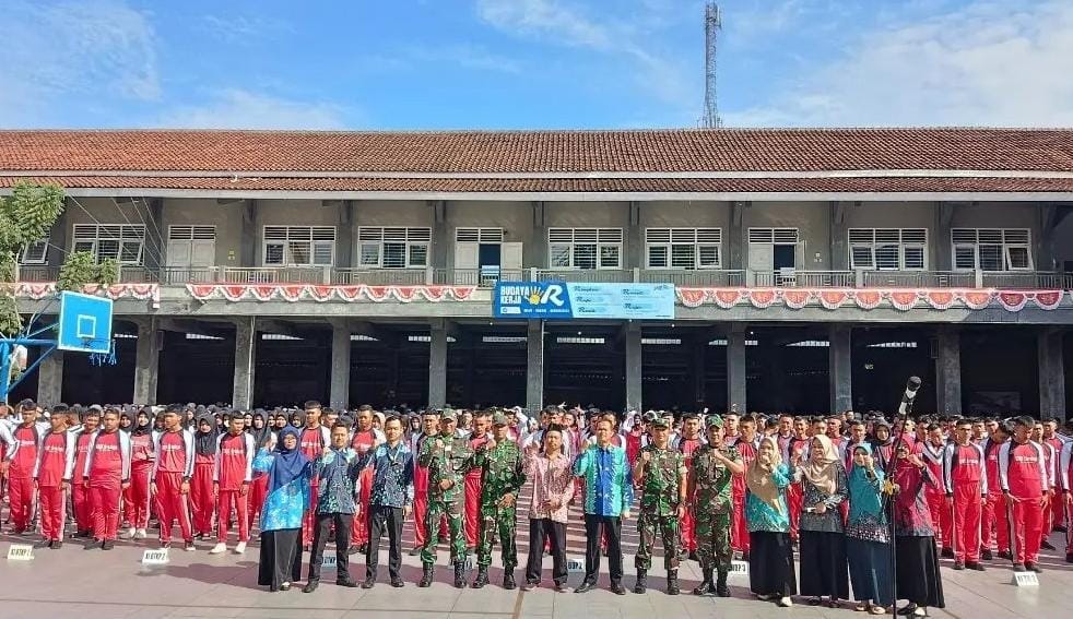 Sekolah yang Menjadikan Siswanya Gemilang di Masa Depan: Perjalanan SMK Swadaya Temanggung ...