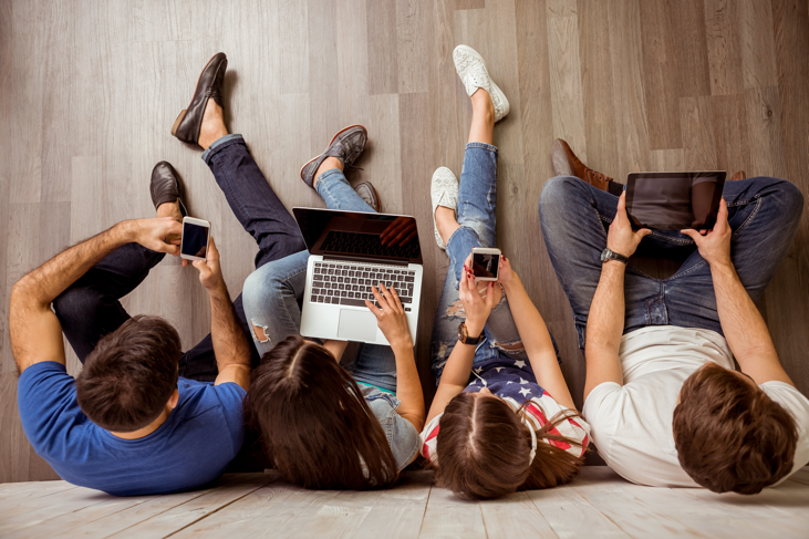The 9 Warning Signs of Screen Time Addiction and What You Can Do About ...